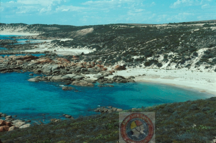 Berry Bay (2) - Beach in Corny Point Yorke Peninsula SA - SLS Beachsafe