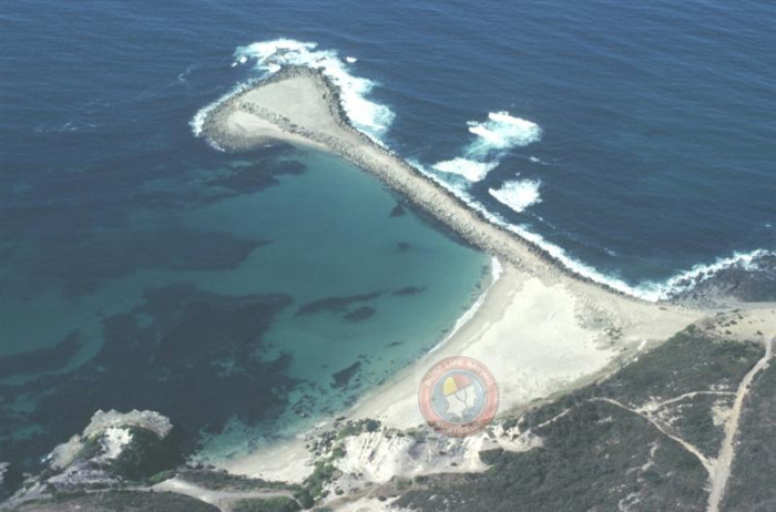 STINKY POINT - Beach in Pinny Beach Lake Macquarie NSW - SLS Beachsafe