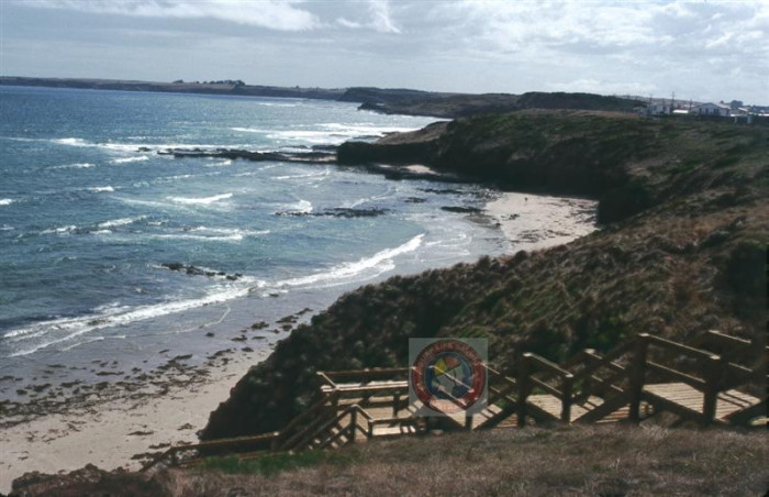 SURFIES POINT WEST - Beach in Sunderland Bay Bass Coast VIC - SLS Beachsafe