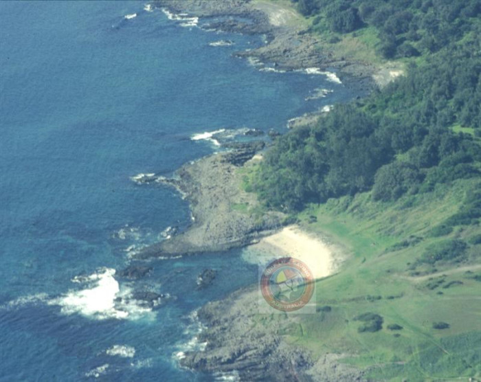 THE MIDDY - Beach in Shell Cove Shellharbour NSW - SLS Beachsafe