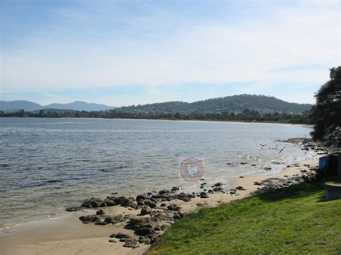 Tranmere - Beach in Tranmere Clarence TAS - SLS Beachsafe