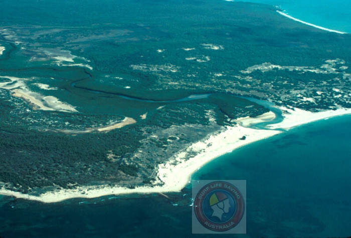 Wanyanmera Pt (W 4) - Beach in Gunyangara East Arnhem NT - SLS Beachsafe