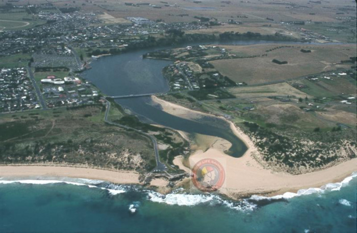 WARRNAMBOOL - Beach in Warrnambool Warrnambool VIC - SLS Beachsafe