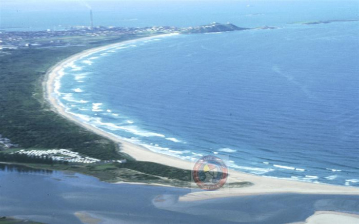 WINDANG - Beach in Windang Wollongong NSW - SLS Beachsafe