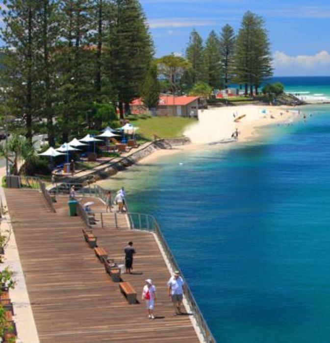 Bulcock Beach - Beach in Caloundra Sunshine Coast QLD - SLS Beachsafe