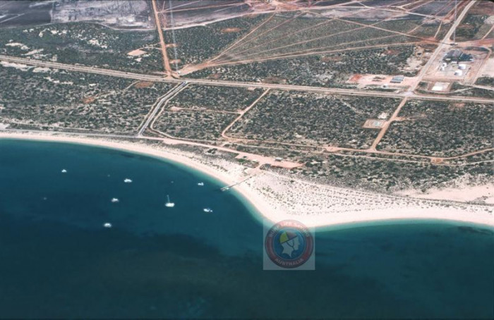 Bundegi - Beach in Exmouth Exmouth WA - SLS Beachsafe