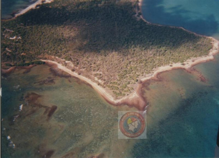 Caledon Pt - Beach in Gunyangara East Arnhem NT - SLS Beachsafe