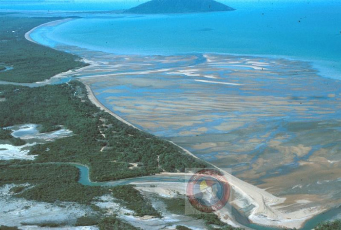 Carmila - Beach in Carmila Isaac QLD - SLS Beachsafe