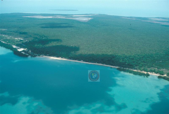 Escape Cliffs (north) - Beach in Vernon Islands Darwin NT - SLS Beachsafe