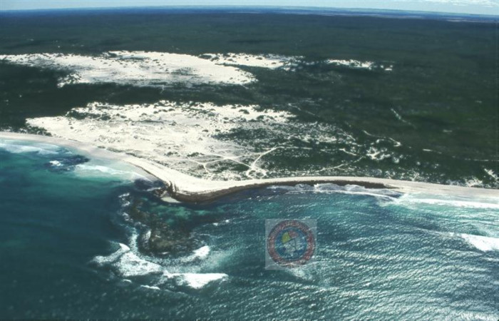 Horseshoe-Virgin Reef - Beach in Lancelin Gingin WA - SLS Beachsafe