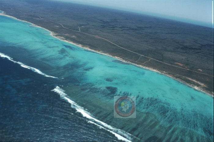 Lakeside - Beach in Cape Range National Park Exmouth WA - SLS Beachsafe