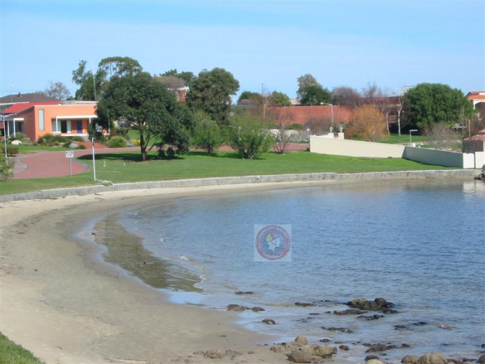 Little Howrah Beach - Beach in Howrah Clarence TAS - SLS Beachsafe