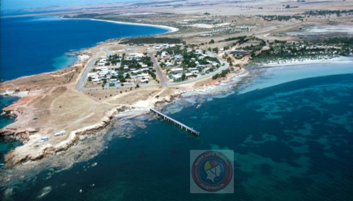 Louth Bay - Beach in Louth Bay Lower Eyre Peninsula SA - SLS Beachsafe