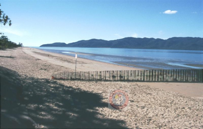 Pallarenda - Beach in Pallarenda Townsville QLD - SLS Beachsafe