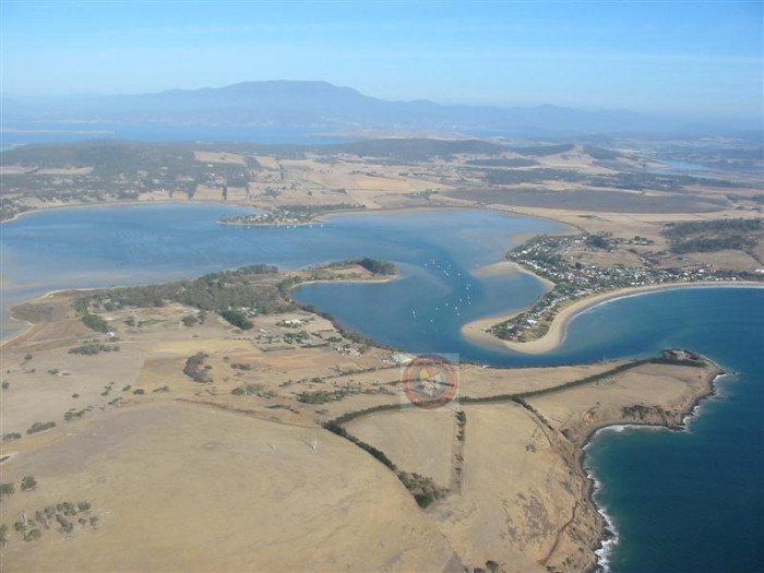 Pipe Clay Point (S) - Beach in Cremorne Clarence TAS - SLS Beachsafe